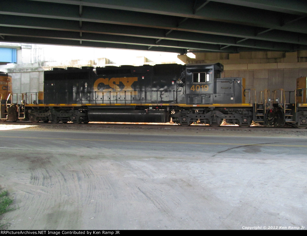 CSX 4019